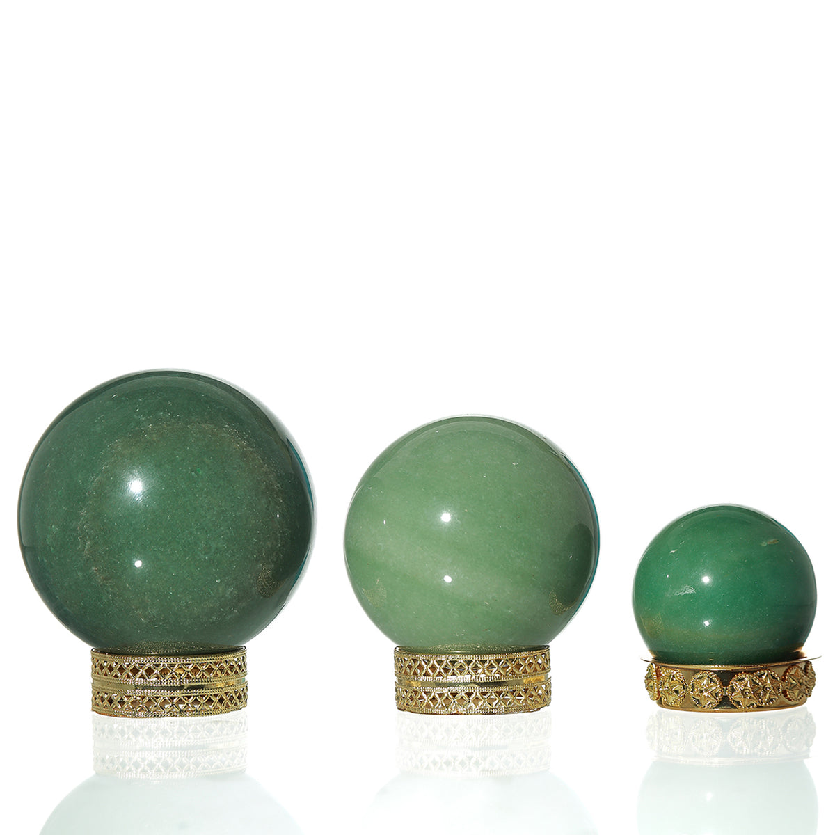 Green Jade Sphere: Harmony and Prosperity – Love Rocks